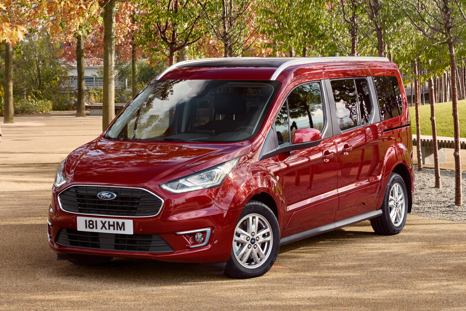 Ford Tourneo Connect 2017 1.5 ECOBLUE 100HP ACTIVE AUTO L2 - Autocritica