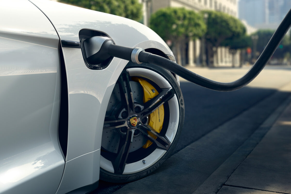 Mașinile electrice: cum funcționează? - Autocritica