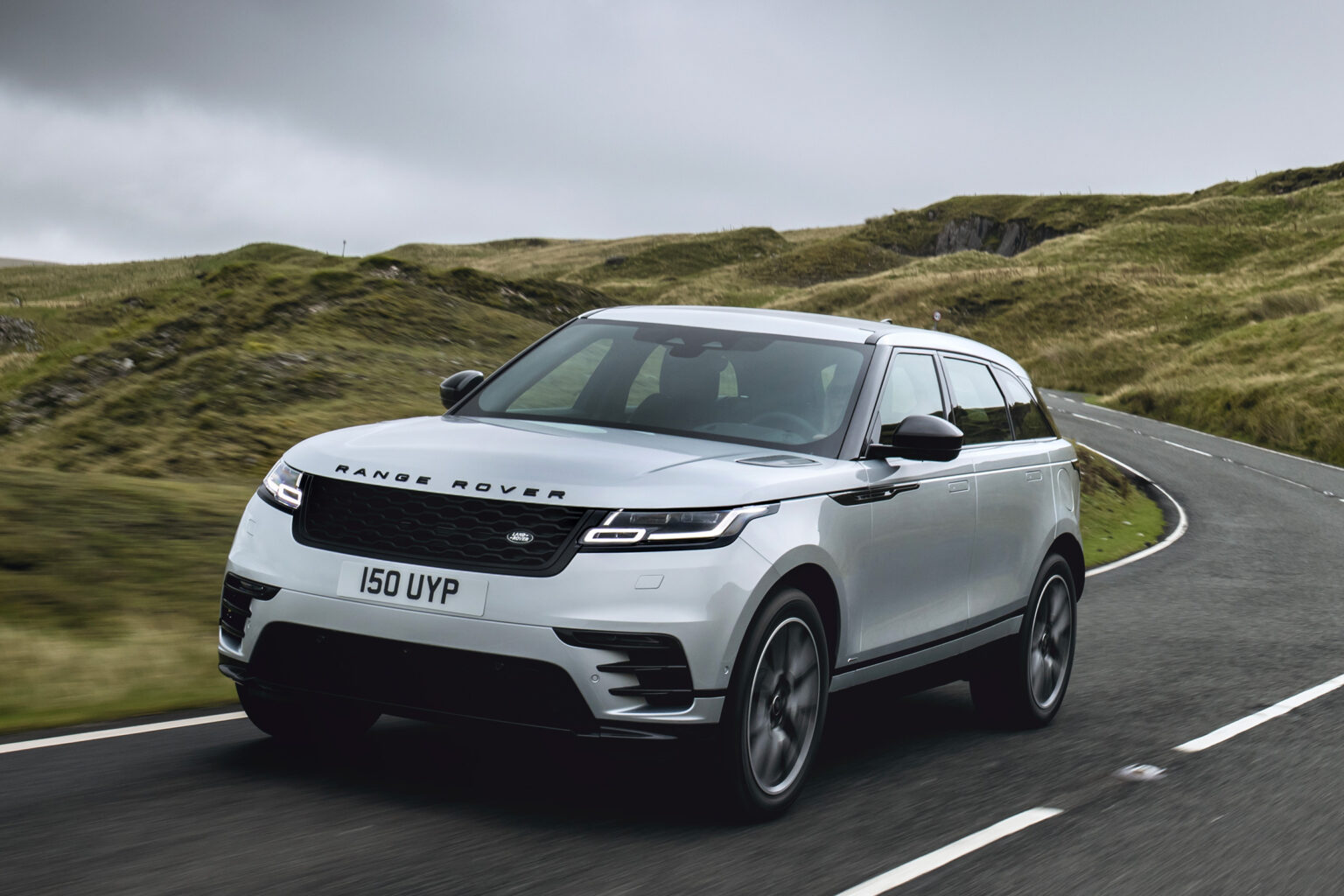 Range Rover Velar 2.0 D200 MHEV S AUTO 4WD - Autocritica