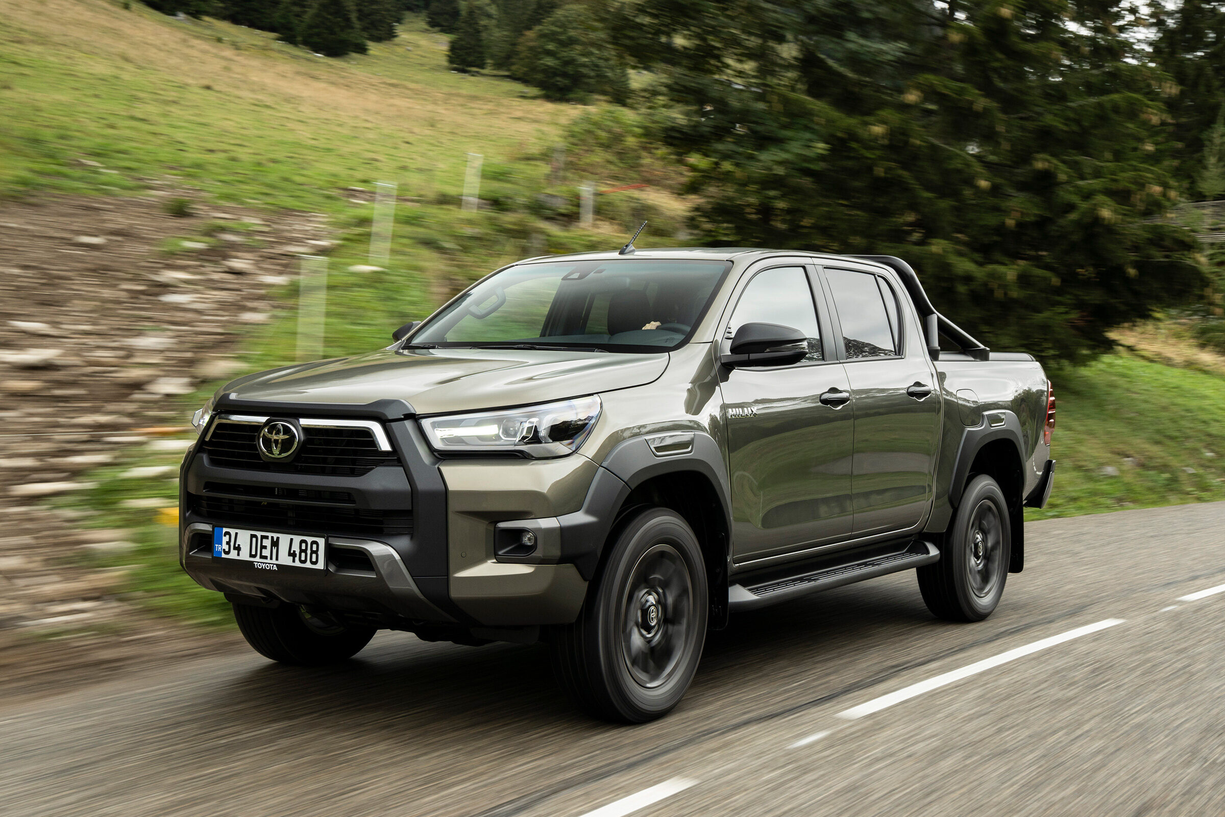 Toyota Hilux facelift - Autocritica