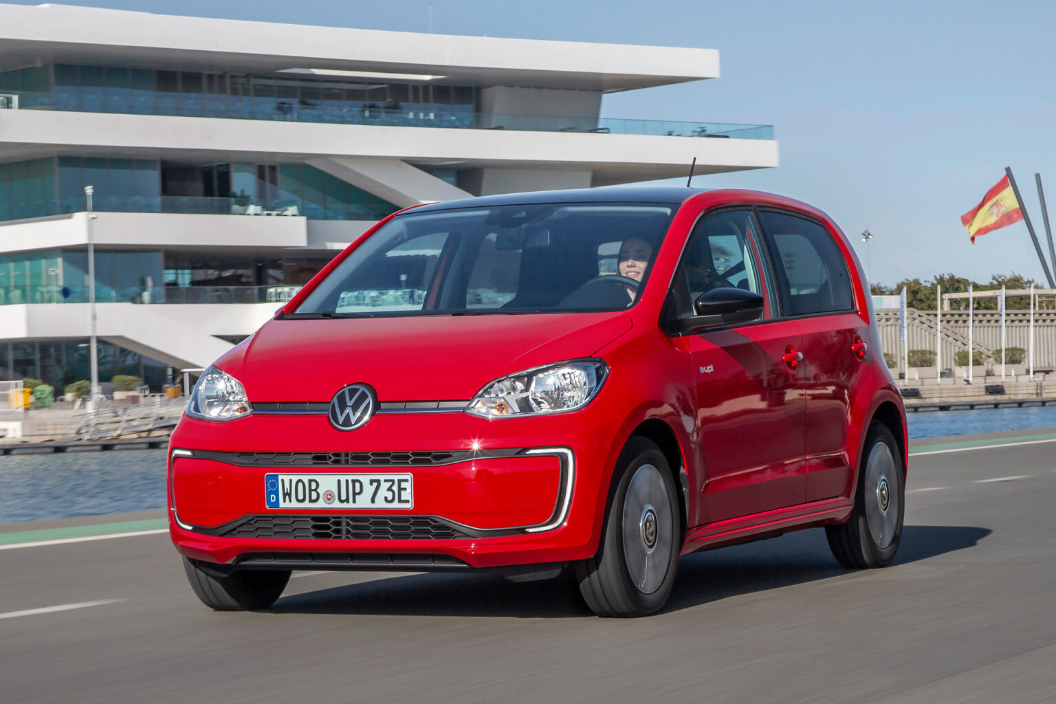 Volkswagen e-Up! BEV 37KWH E-UP AUTO - Autocritica