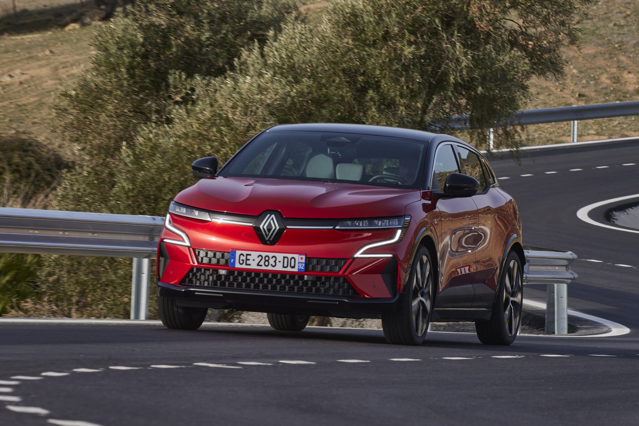 Renault Mégane E-Tech Electric BEV 63KWH 220 ICONIC OPTIMUM CHARGE ...