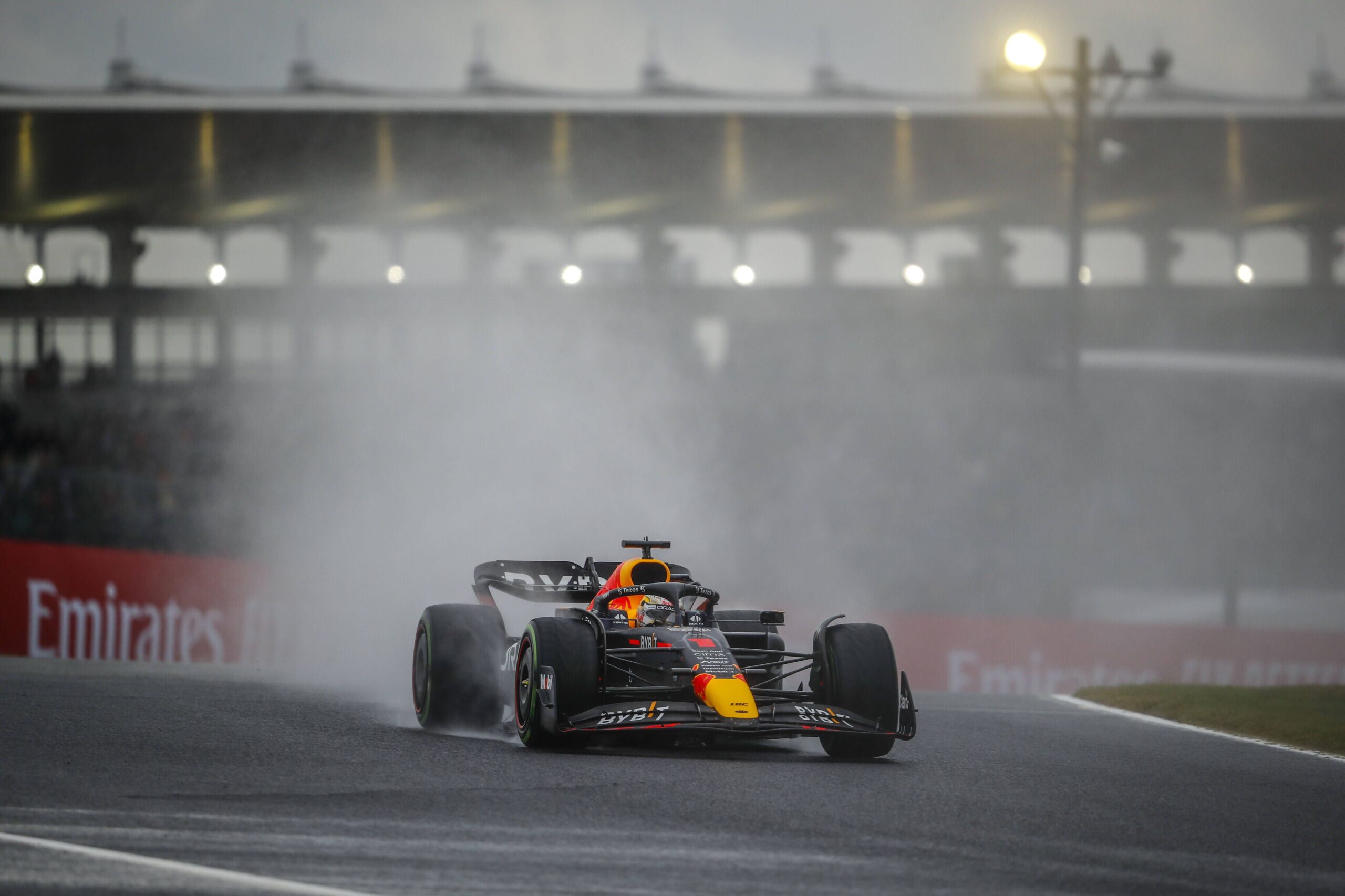 Formula 1: Max Verstappen, campion mondial după victoria din Japonia ...