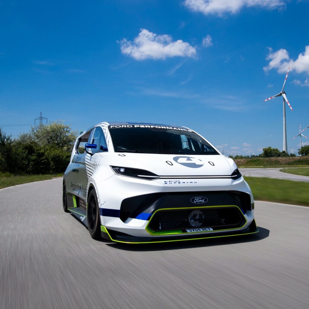Conceptul electric Ford SuperVan 4 va concura la Pikes Peak - Autocritica