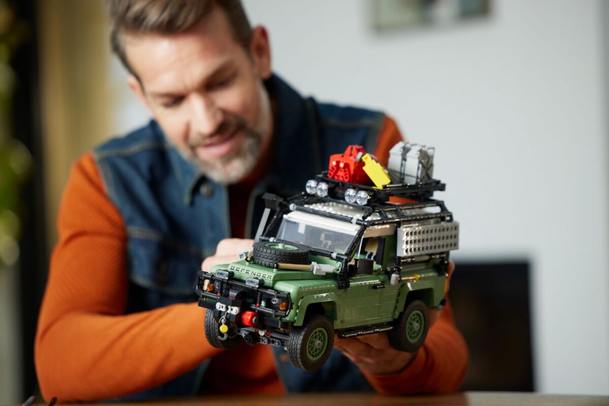 Land Rover Defender Lego Edition - Autocritica