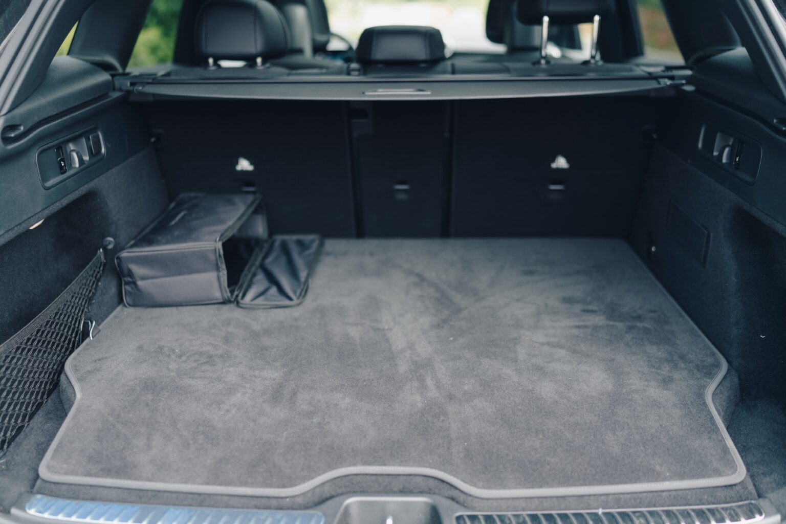 Test Drive: Mercedes-Benz GLC plug-in hybrid - Autocritica