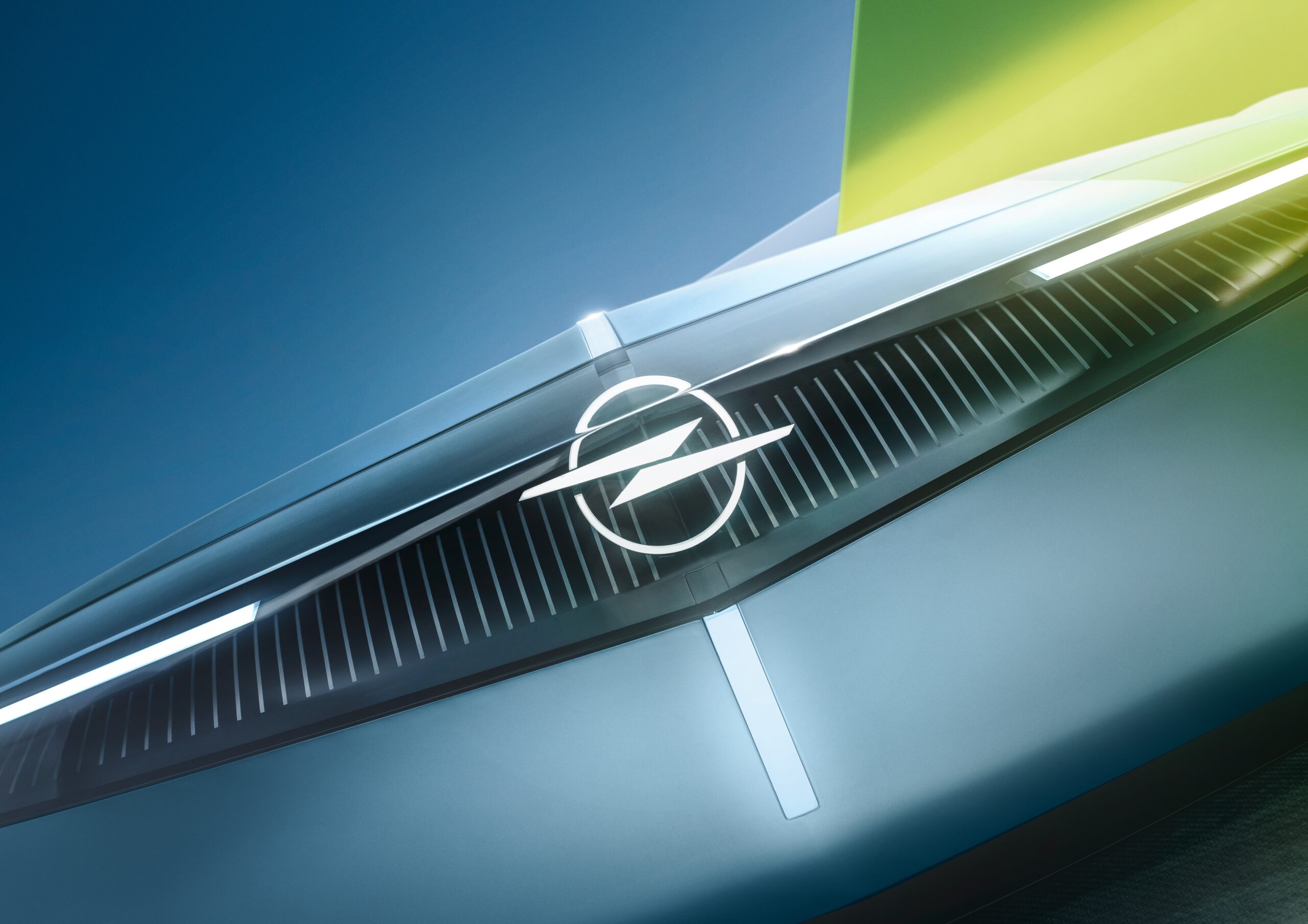Conceptul Opel Experimental: debut în septembrie - Autocritica