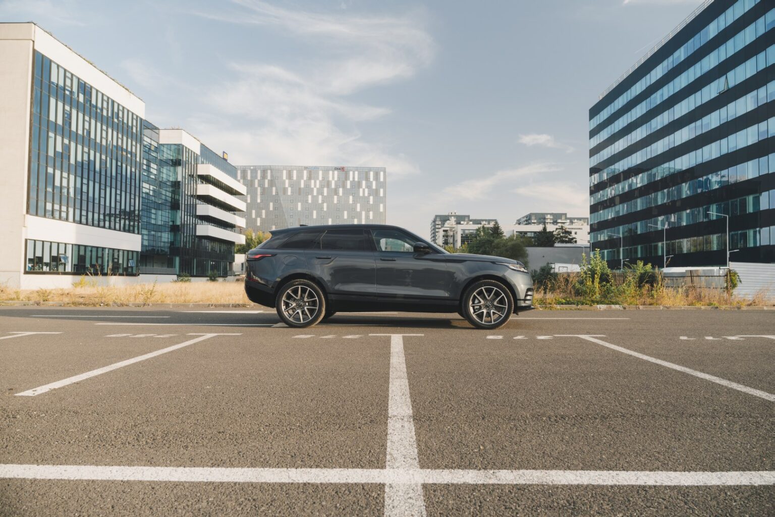 Test Drive: Range Rover Velar plug-in hybrid - Autocritica