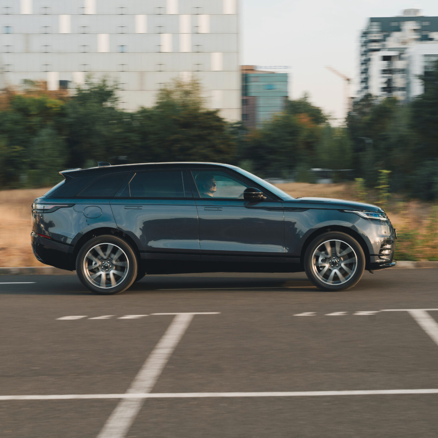 Test Drive: Range Rover Velar plug-in hybrid - Autocritica