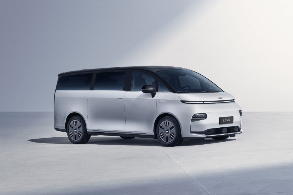 LEVC L380: model electric pe platformă Geely - Autocritica LEVC L380: model electric pe platformă Geely - Autocritica