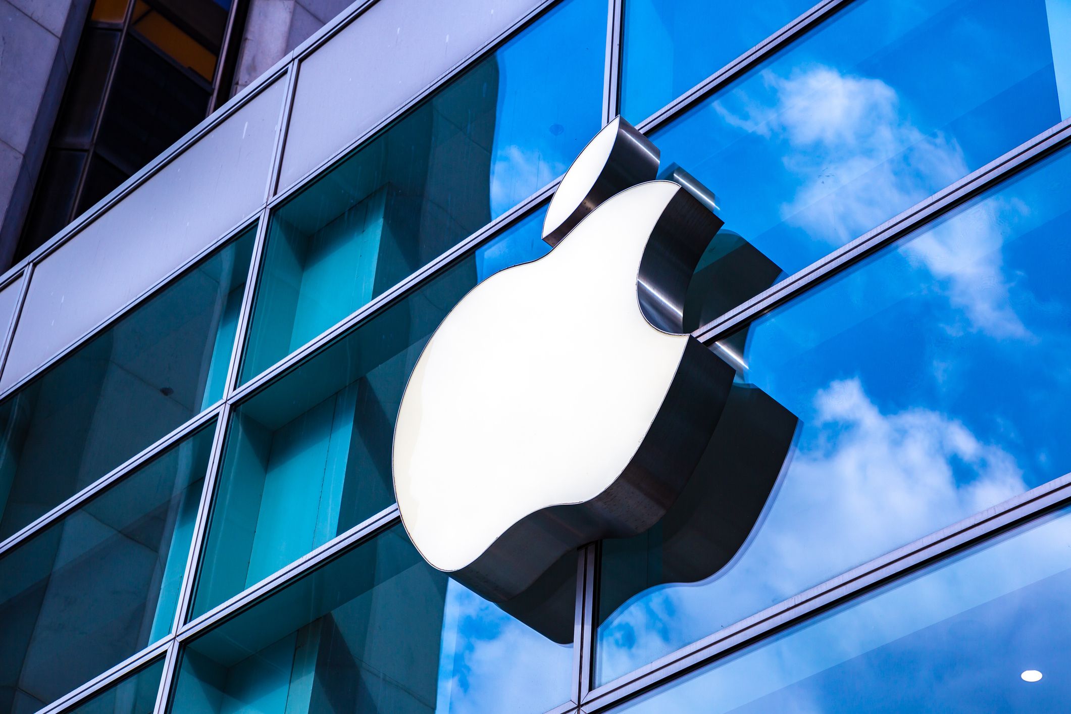 Proiectul mașinii Apple a fost anulat - Autocritica
