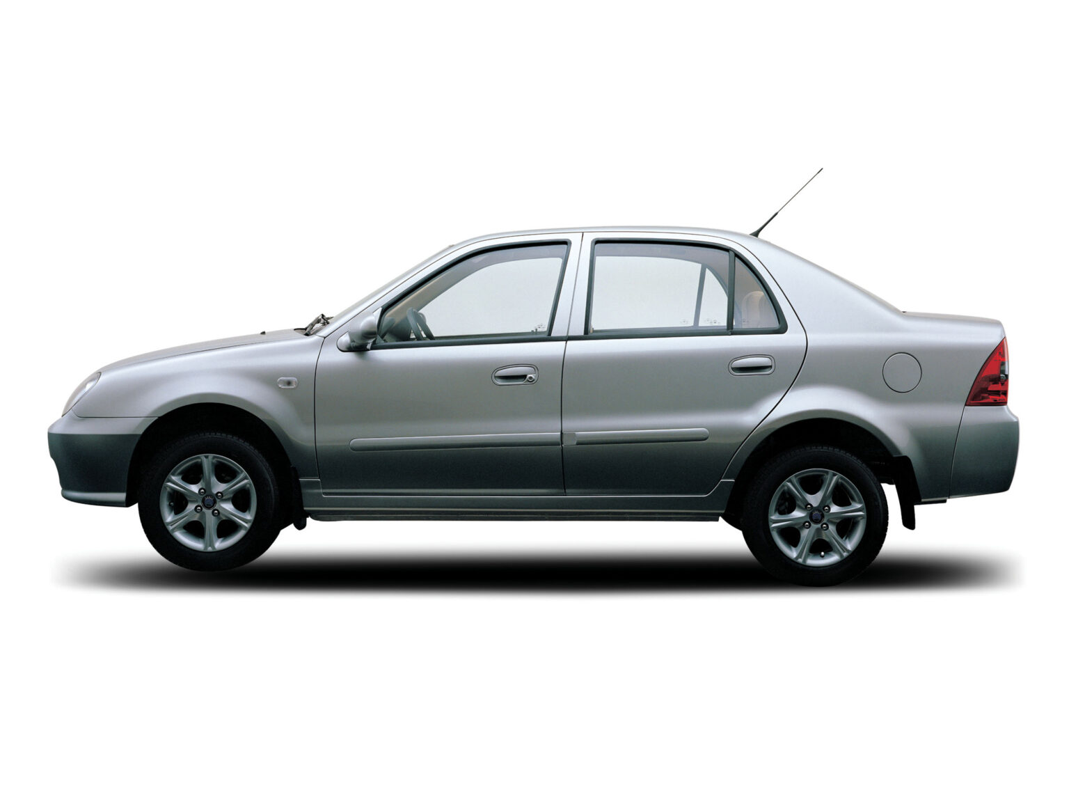 Geely: gigantul chinez debutează în România cu SUV-ul Coolray - Autocritica