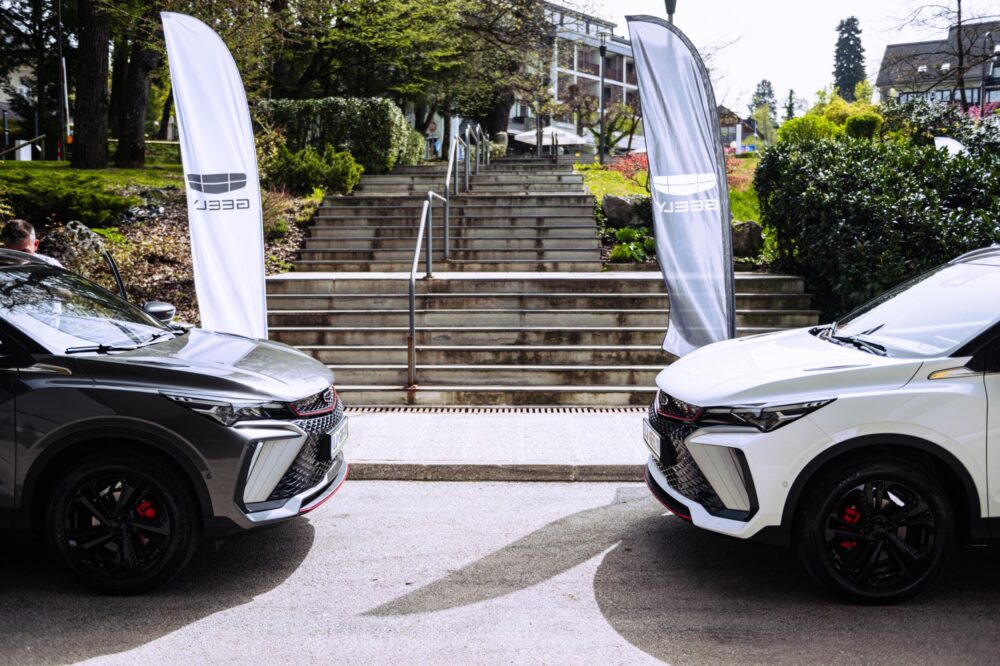 Geely: gigantul chinez debutează în România cu SUV-ul Coolray - Autocritica