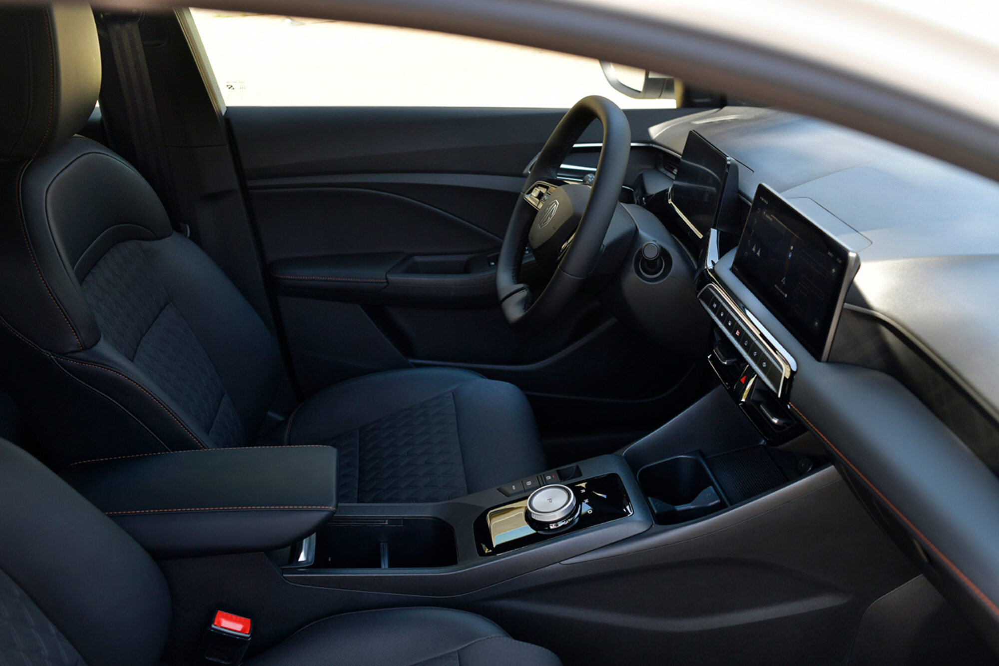 Test drive: MG3 Hybrid+ - Autocritica