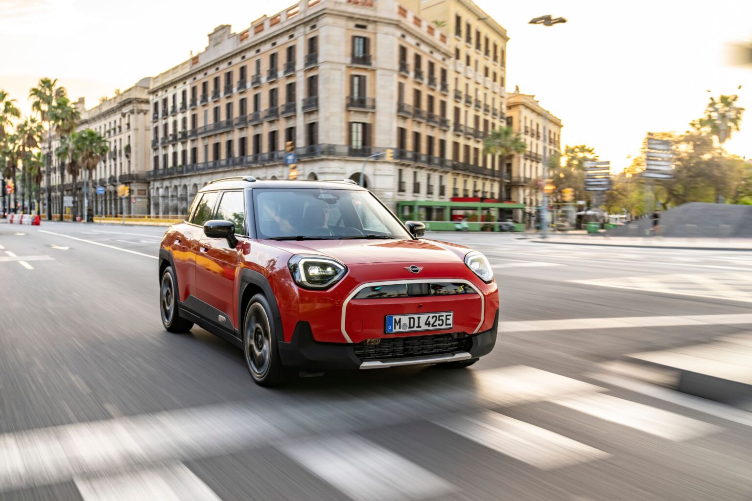 MINI Aceman BEV 41KWH E ESSENTIAL TRIM AUTO - Autocritica