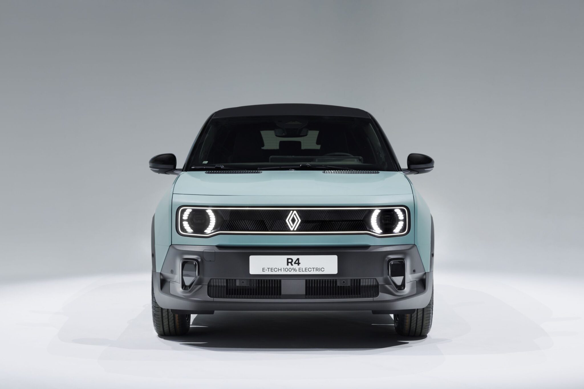 Noul Renault 4 E-Tech: renaștere electrică - Autocritica