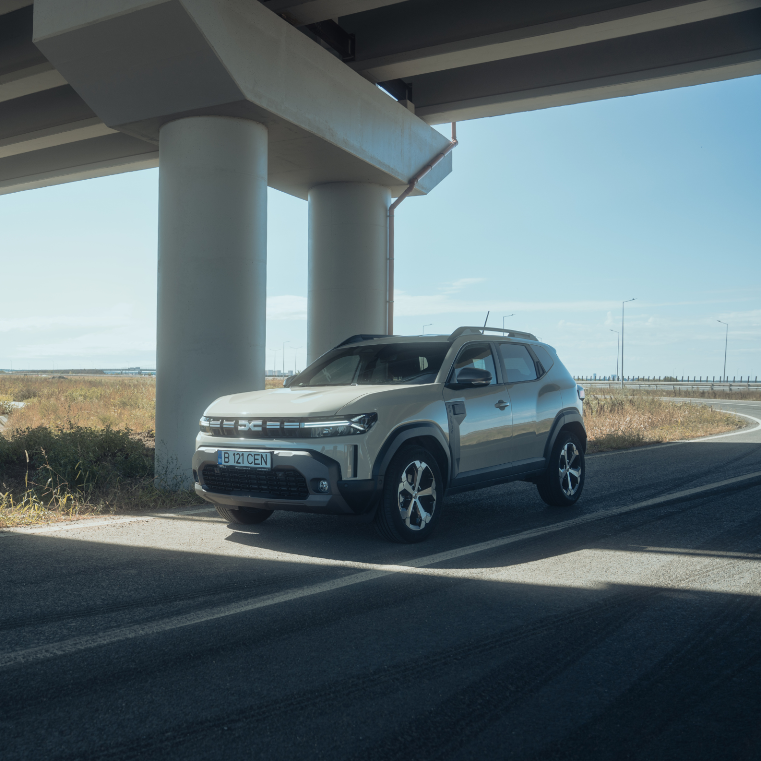 Test Drive: Dacia Duster hibrid - Autocritica