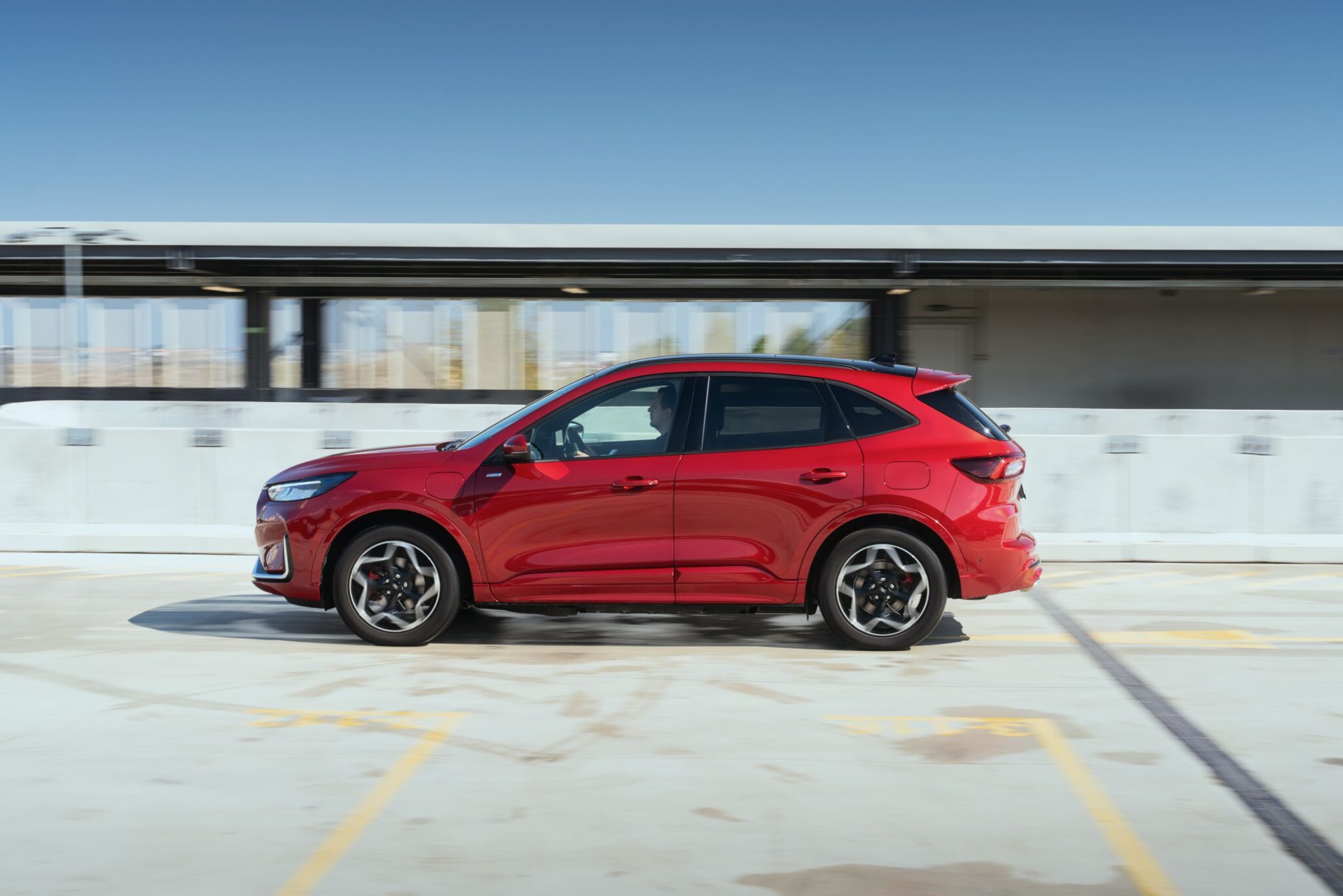 Test Drive: Ford Kuga PHEV - Autocritica