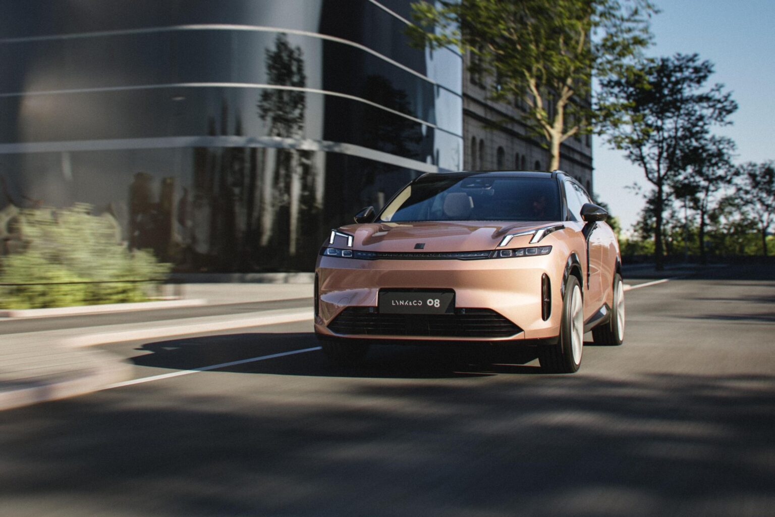 Lynk & CO 08 1.5 PHEV 257KW CORE+AUTO - Autocritica